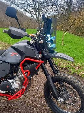 Universal Carbon Rally Tower