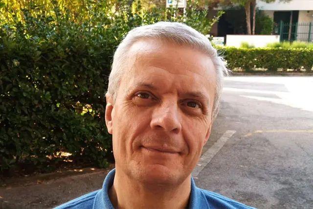 Home Page [www.pizzerialeduebimbe.it]